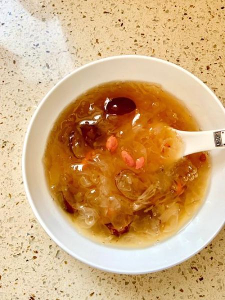 银耳怎么煮出胶_银耳出胶的窍门-第3张图片-山城妙识