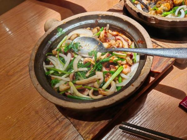 石锅菜用什么锅最好_石锅菜图片怎么拍才诱人-第3张图片-山城妙识 石锅菜用什么锅最好_石锅菜图片怎么拍才诱人-第3张图片-山城妙识