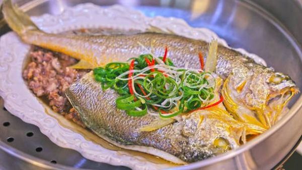 黄鱼鲞蒸肉饼怎么做_黄鱼鲞蒸肉饼的家常做法-第2张图片-山城妙识