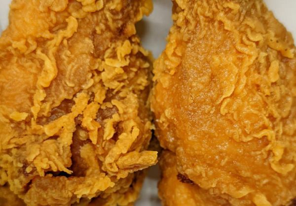 脆皮炸鸡腿怎么做_炸鸡腿酥脆不掉皮技巧-第2张图片-山城妙识