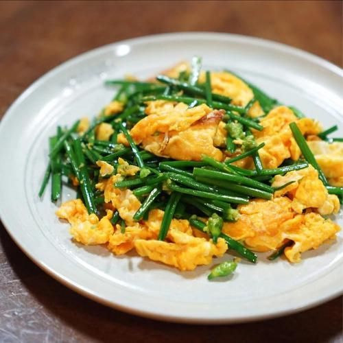 清炒韭菜花怎么做_清炒韭菜花要不要焯水-第3张图片-山城妙识 清炒韭菜花怎么做_清炒韭菜花要不要焯水-第3张图片-山城妙识