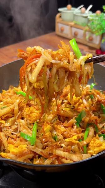 焖饼怎么做才松软_焖饼的家常做法视频-第3张图片-山城妙识 焖饼怎么做才松软_焖饼的家常做法视频-第3张图片-山城妙识