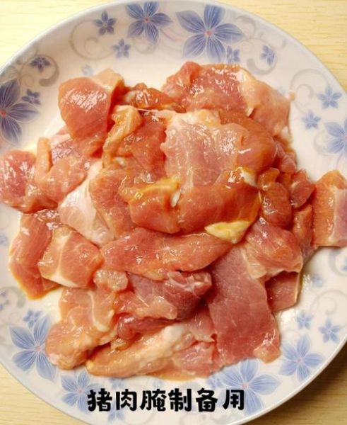 肉炒秋葵用不用水煮_秋葵焯水还是不焯水-第1张图片-山城妙识 肉炒秋葵用不用水煮_秋葵焯水还是不焯水-第1张图片-山城妙识