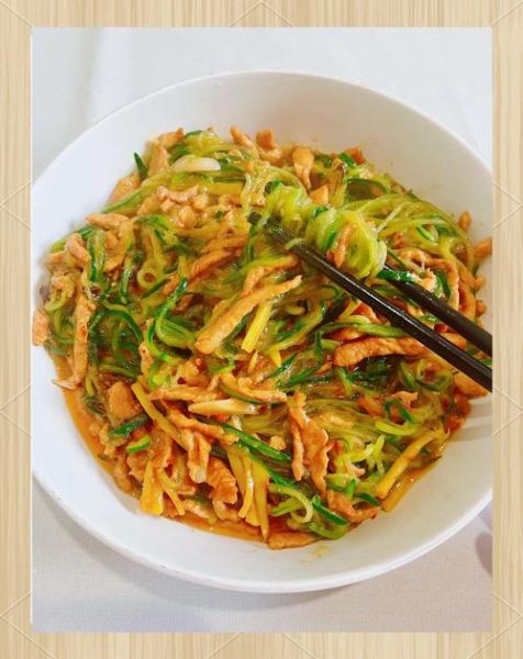 黄瓜炒肉的热量高吗_黄瓜炒肉的营养价值-第1张图片-山城妙识 黄瓜炒肉的热量高吗_黄瓜炒肉的营养价值-第1张图片-山城妙识