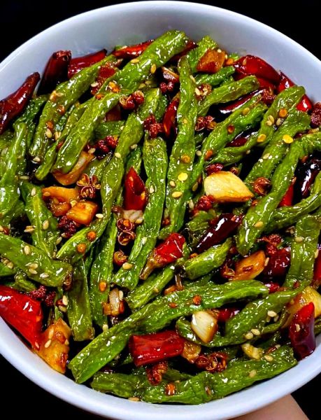 干煸四季豆角怎么做_家常干煸豆角做法-第3张图片-山城妙识 干煸四季豆角怎么做_家常干煸豆角做法-第3张图片-山城妙识