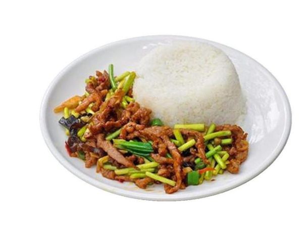 蒜苔炒肉盖饭怎么做_蒜苔炒肉盖饭热量高吗-第3张图片-山城妙识