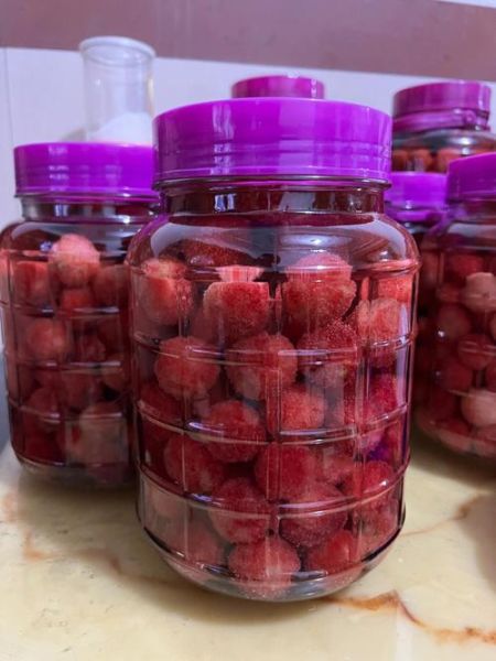 杨梅酒的味道怎么样_杨梅酒好喝吗-第1张图片-山城妙识