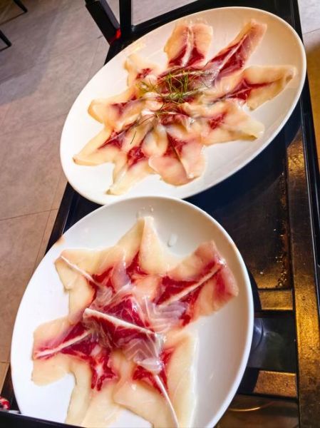 凉拌生鱼片怎么做_生鱼片凉拌前怎么处理-第1张图片-山城妙识 凉拌生鱼片怎么做_生鱼片凉拌前怎么处理-第1张图片-山城妙识