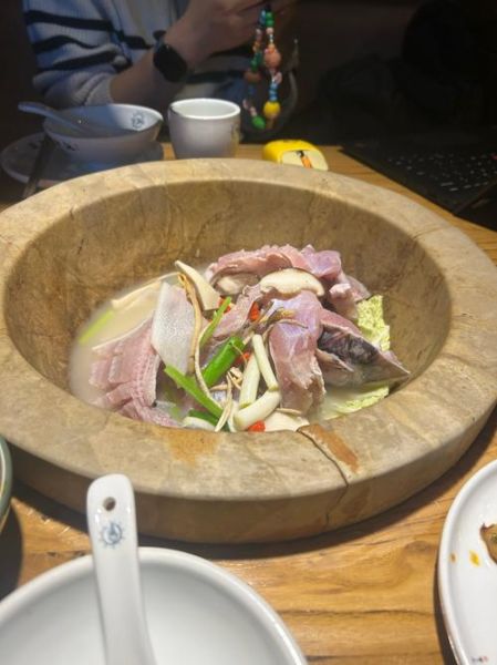 蒸汽石锅鱼做法_蒸汽石锅鱼哪里好吃-第2张图片-山城妙识 蒸汽石锅鱼做法_蒸汽石锅鱼哪里好吃-第2张图片-山城妙识