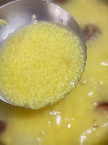 小米粥图片大全大图_小米粥怎么煮才浓稠金黄-第2张图片-山城妙识 小米粥图片大全大图_小米粥怎么煮才浓稠金黄-第2张图片-山城妙识