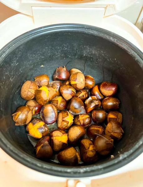 水煮板栗怎么煮_水煮板栗的正确做法-第2张图片-山城妙识 水煮板栗怎么煮_水煮板栗的正确做法-第2张图片-山城妙识