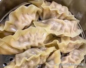 牛肉韭菜饺子馅怎么做_牛肉韭菜饺子馅怎么调好吃-第1张图片-山城妙识