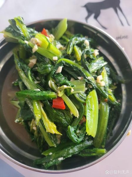 油麦菜炒鸡蛋怎么做_油麦菜炒鸡蛋需要焯水吗-第3张图片-山城妙识 油麦菜炒鸡蛋怎么做_油麦菜炒鸡蛋需要焯水吗-第3张图片-山城妙识