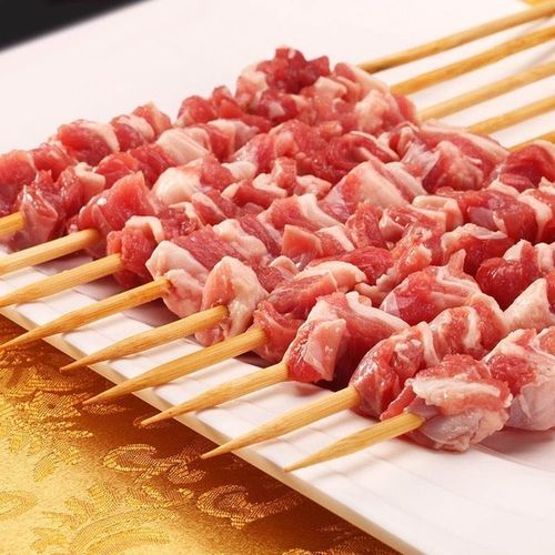 红柳烤肉和普通羊肉串区别_哪个更好吃-第1张图片-山城妙识 红柳烤肉和普通羊肉串区别_哪个更好吃-第1张图片-山城妙识