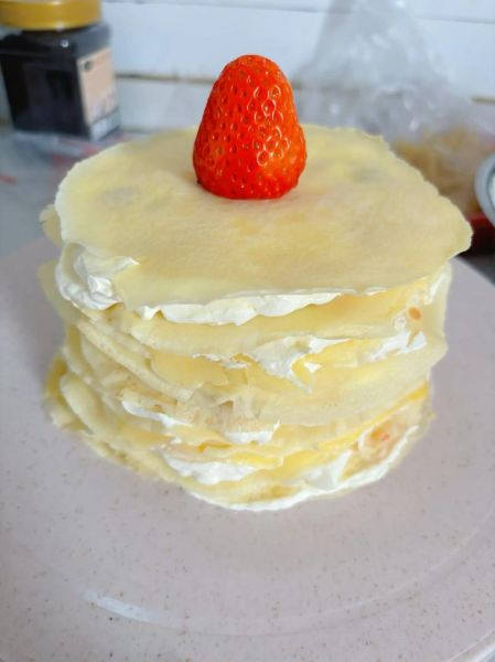 草莓千层蛋糕怎么做_千层蛋糕皮不破裂技巧-第3张图片-山城妙识 草莓千层蛋糕怎么做_千层蛋糕皮不破裂技巧-第3张图片-山城妙识