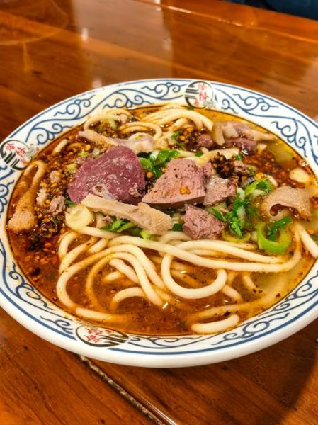 饸烙面怎么和面_饸烙面用什么面粉-第2张图片-山城妙识 饸烙面怎么和面_饸烙面用什么面粉-第2张图片-山城妙识