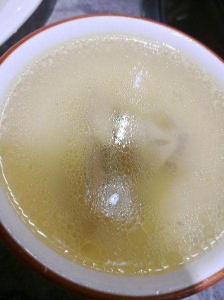 清汤怎么做_清汤和浓汤的区别-第1张图片-山城妙识 清汤怎么做_清汤和浓汤的区别-第1张图片-山城妙识