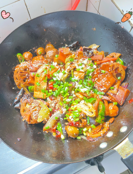 香锅的简单做法_香锅怎么做才好吃-第1张图片-山城妙识 香锅的简单做法_香锅怎么做才好吃-第1张图片-山城妙识