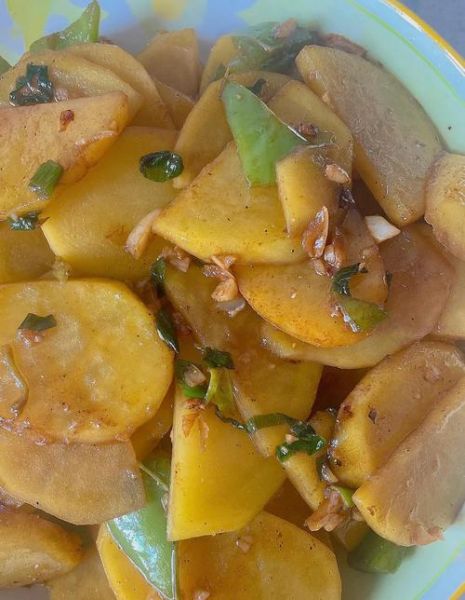 土豆片炒辣椒怎么做_土豆片炒辣椒家常做法-第3张图片-山城妙识 土豆片炒辣椒怎么做_土豆片炒辣椒家常做法-第3张图片-山城妙识