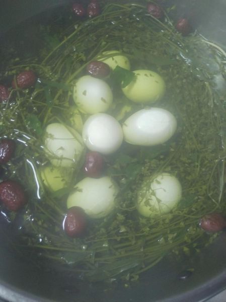 荠菜煮鸡蛋有什么效果_荠菜鸡蛋汤的功效与禁忌-第3张图片-山城妙识 荠菜煮鸡蛋有什么效果_荠菜鸡蛋汤的功效与禁忌-第3张图片-山城妙识