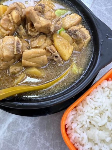 黄焖鸡米饭哪家最正宗_最地道的黄焖鸡米饭在哪-第1张图片-山城妙识 黄焖鸡米饭哪家最正宗_最地道的黄焖鸡米饭在哪-第1张图片-山城妙识