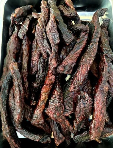 烤牛肉干怎么腌制才嫩_烤牛肉干腌制配方比例-第2张图片-山城妙识 烤牛肉干怎么腌制才嫩_烤牛肉干腌制配方比例-第2张图片-山城妙识