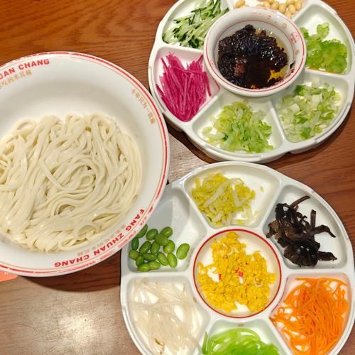 炸酱面用什么酱最好吃_炸酱面三种酱的区别-第3张图片-山城妙识