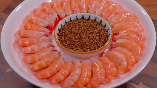 盐水虾煮几分钟才熟_盐水虾冷水下锅还是热水-第1张图片-山城妙识 盐水虾煮几分钟才熟_盐水虾冷水下锅还是热水-第1张图片-山城妙识