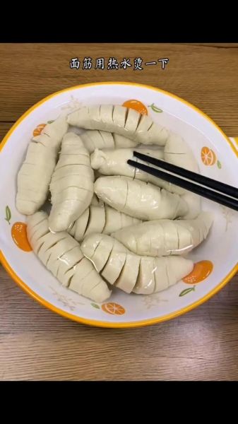 面筋怎么和面_手工面筋制作方法-第1张图片-山城妙识 面筋怎么和面_手工面筋制作方法-第1张图片-山城妙识