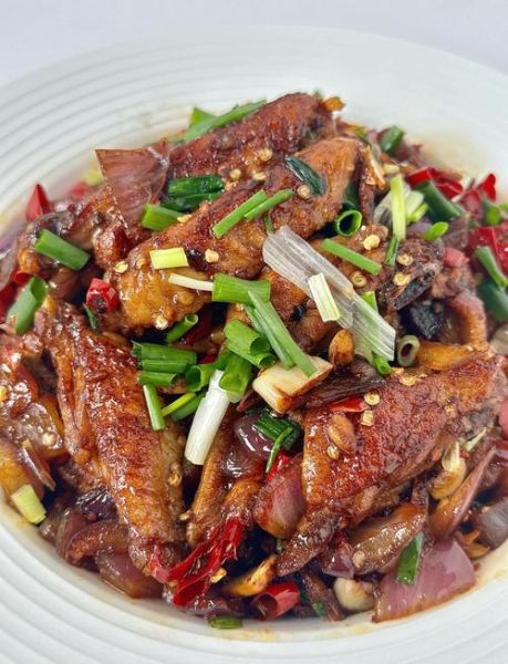 香辣鸡翅怎么做好吃_家常做法-第1张图片-山城妙识 香辣鸡翅怎么做好吃_家常做法-第1张图片-山城妙识