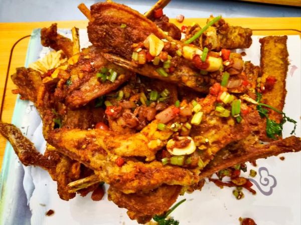 手抓羊排怎么抓_手抓羊排的正确吃法-第2张图片-山城妙识