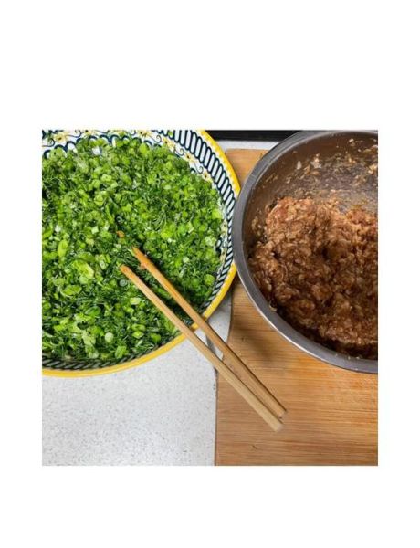 猪肉馅包子怎么调馅最好吃_包子馅调制的秘诀-第2张图片-山城妙识 猪肉馅包子怎么调馅最好吃_包子馅调制的秘诀-第2张图片-山城妙识