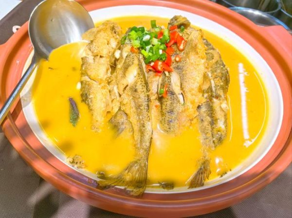 黄焖小黄鱼怎么做_小黄鱼黄焖技巧-第2张图片-山城妙识