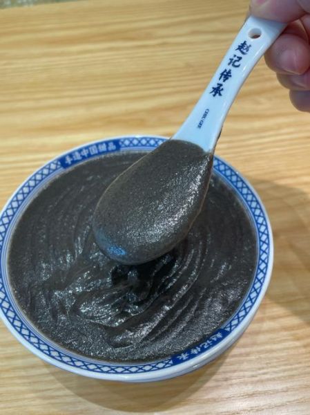 芝麻糊吃了易发胖吗_减肥期间能吃吗-第1张图片-山城妙识 芝麻糊吃了易发胖吗_减肥期间能吃吗-第1张图片-山城妙识