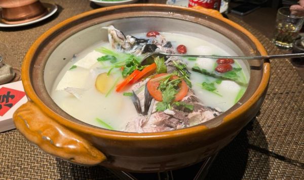 清炖鱼怎么做才好吃_清炖鱼去腥技巧-第2张图片-山城妙识