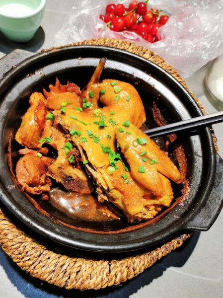 上海花雕鸡哪家好吃_正宗做法揭秘-第1张图片-山城妙识 上海花雕鸡哪家好吃_正宗做法揭秘-第1张图片-山城妙识