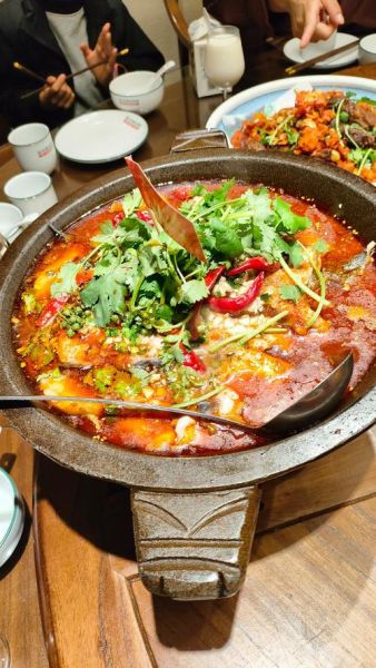 正宗石锅鱼图片_石锅鱼用什么鱼最好吃-第2张图片-山城妙识 正宗石锅鱼图片_石锅鱼用什么鱼最好吃-第2张图片-山城妙识