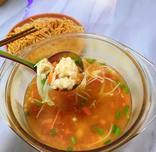 番茄虾球汤怎么做_番茄虾球汤的营养价值-第1张图片-山城妙识 番茄虾球汤怎么做_番茄虾球汤的营养价值-第1张图片-山城妙识