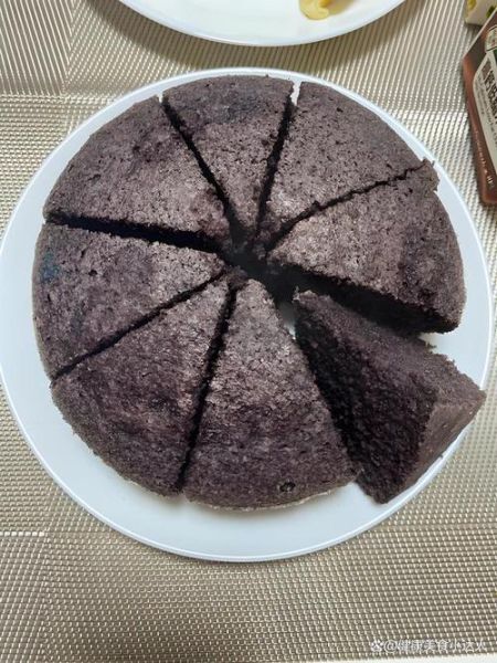 黑糯米糕怎么做_黑糯米糕为什么发硬-第1张图片-山城妙识 黑糯米糕怎么做_黑糯米糕为什么发硬-第1张图片-山城妙识