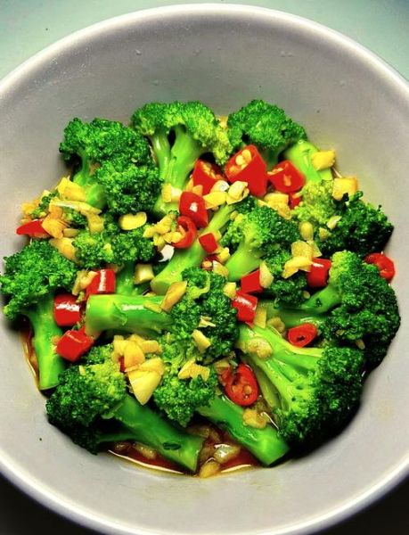 蒜泥西兰花怎么做_西兰花焯水几分钟-第1张图片-山城妙识 蒜泥西兰花怎么做_西兰花焯水几分钟-第1张图片-山城妙识