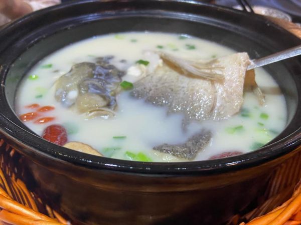 鱼头豆腐汤怎么做不腥_鱼头豆腐汤视频完整版-第3张图片-山城妙识 鱼头豆腐汤怎么做不腥_鱼头豆腐汤视频完整版-第3张图片-山城妙识