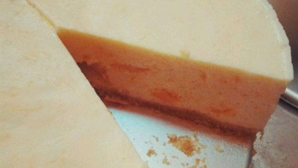 奶酪蛋糕怎么做才松软_奶酪蛋糕开裂怎么办-第1张图片-山城妙识 奶酪蛋糕怎么做才松软_奶酪蛋糕开裂怎么办-第1张图片-山城妙识