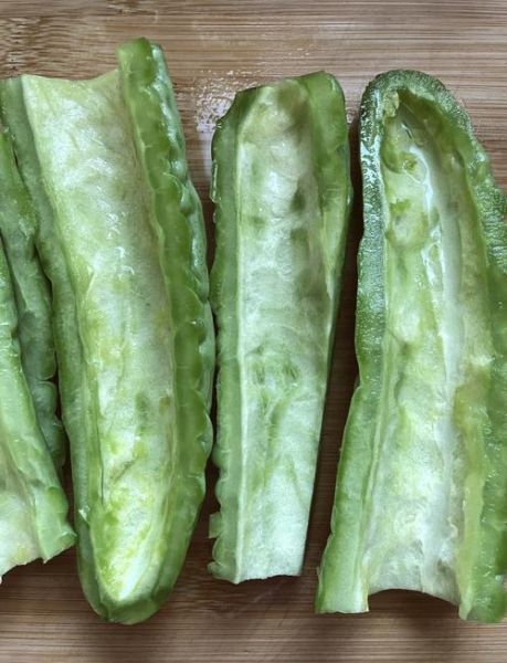 苦瓜炒蛋要不要焯水_焯水还是不焯水-第3张图片-山城妙识 苦瓜炒蛋要不要焯水_焯水还是不焯水-第3张图片-山城妙识