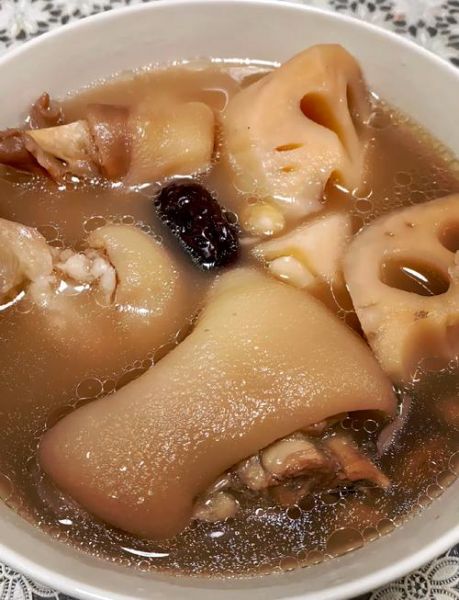 猪脚花生汤怎么做下奶_猪脚花生汤催乳效果好吗-第1张图片-山城妙识