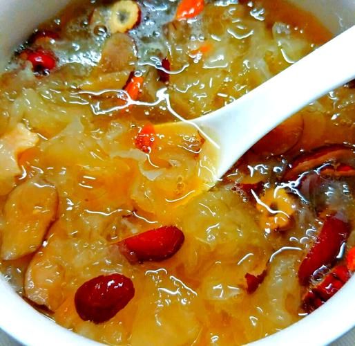 红枣木耳汤能祛斑吗_喝多久见效-第1张图片-山城妙识