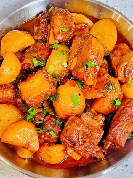 土豆烧排骨怎么做_土豆烧排骨要焯水吗-第2张图片-山城妙识 土豆烧排骨怎么做_土豆烧排骨要焯水吗-第2张图片-山城妙识