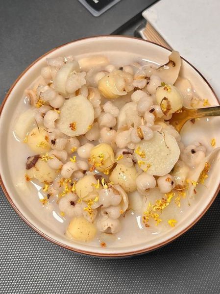 薏米熬粥最佳搭配_薏米和什么一起熬粥最祛湿-第2张图片-山城妙识