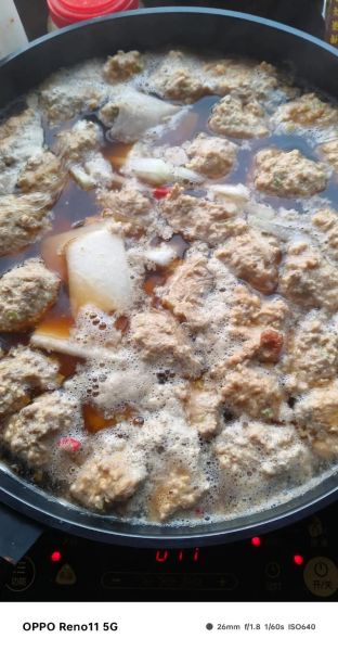 冬瓜丸子粉丝汤的做法_冬瓜丸子粉丝汤怎么做好吃-第2张图片-山城妙识