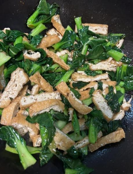 青菜炒豆腐怎么做_青菜炒豆腐家常做法-第1张图片-山城妙识 青菜炒豆腐怎么做_青菜炒豆腐家常做法-第1张图片-山城妙识