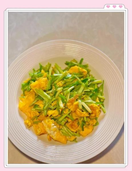 韭黄炒蛋怎么炒才嫩_韭黄炒蛋正宗做法-第3张图片-山城妙识